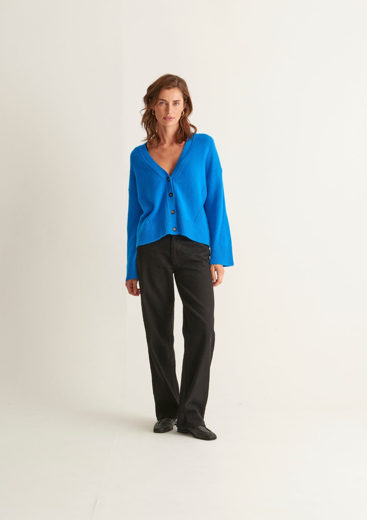 Lofty Cashmere Cardigan in Jetstream Blue - loopcashmere.co.uk